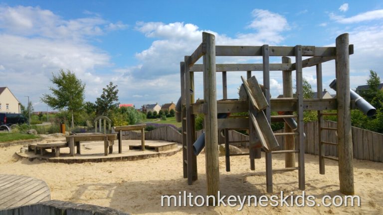 Brooklands Park in Milton Keynes - Milton Keynes Kids